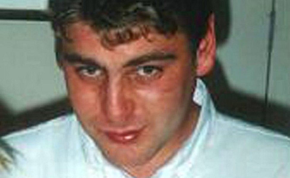 Hither Green stabbed burglar Henry Vincent lawfully killed - BBC News