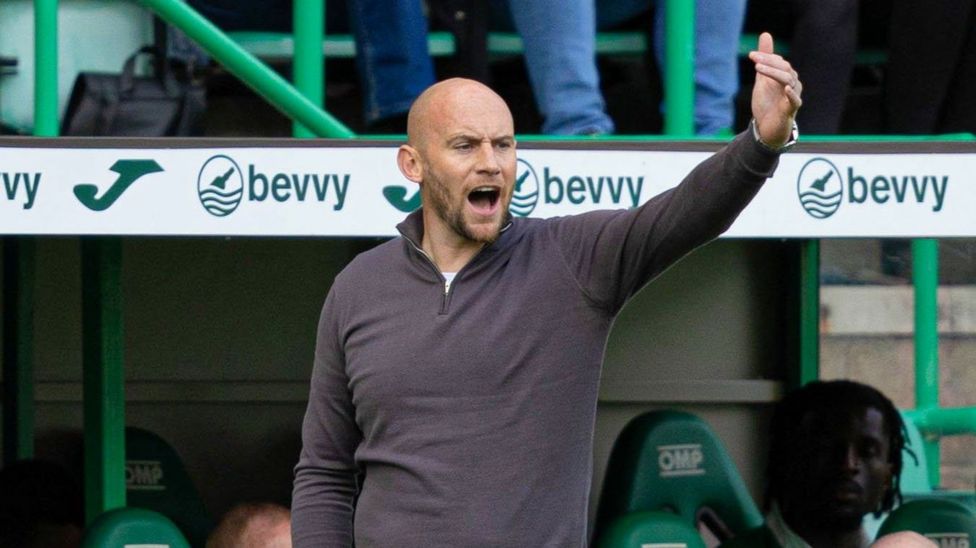 Hibs will kick on and be a decent side this year - Shinnie - BBC Sport