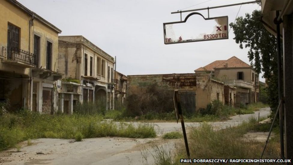 Varosha: The abandoned tourist resort - BBC News