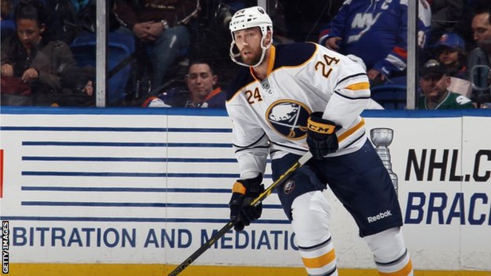 Tyson Strachan: Cardiff Devils sign former NHL defenceman - BBC Sport