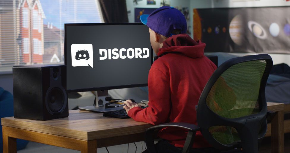 Police force denies creating 'child hacker' poster - BBC News