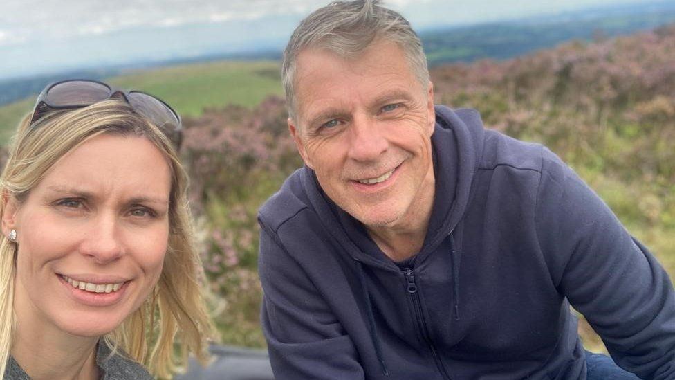 Lle i enaid gael llonydd: Dylan Jones - BBC Cymru Fyw