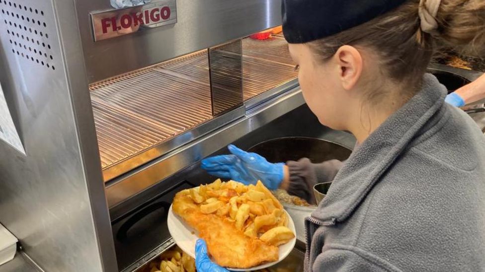 Hornsea chippy batters rivals to be named top in country - BBC News