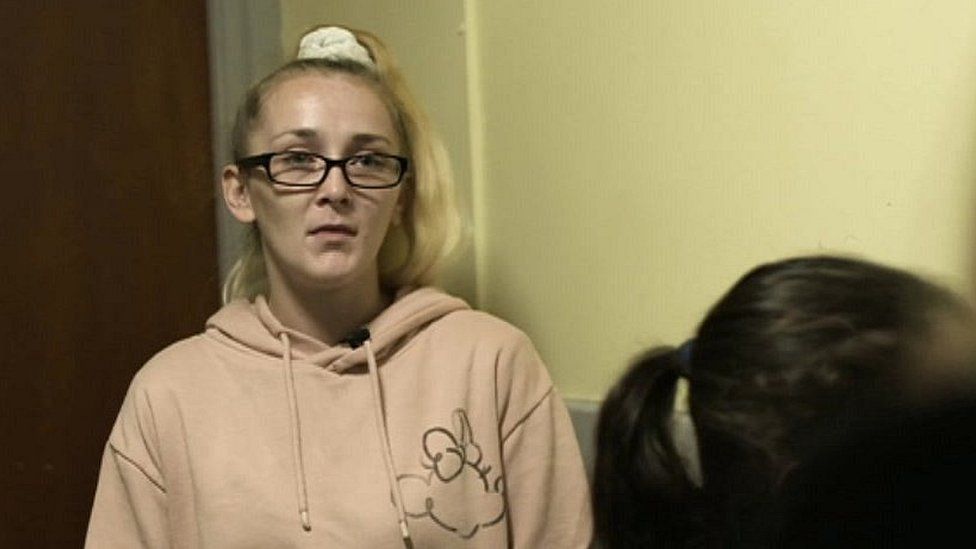 Cost of living: Bristol single dad flooded with offers of help - BBC News