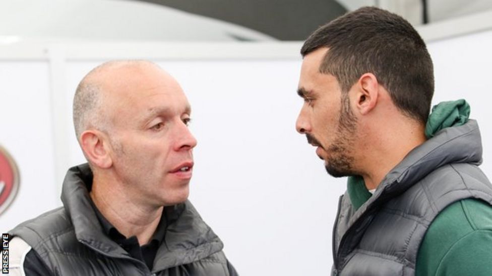 Derek Sheils to remain with Burrows Racing team for 2017 season - BBC Sport