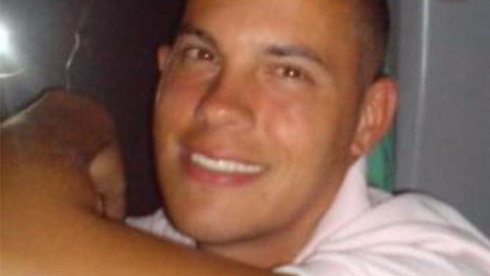 Army veteran who lost twin brother to suicide speaks out - BBC News