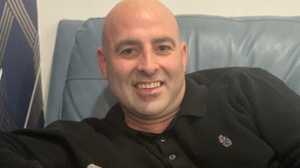 Covid: Willenhall father home for Christmas after 40 days in hospital ...