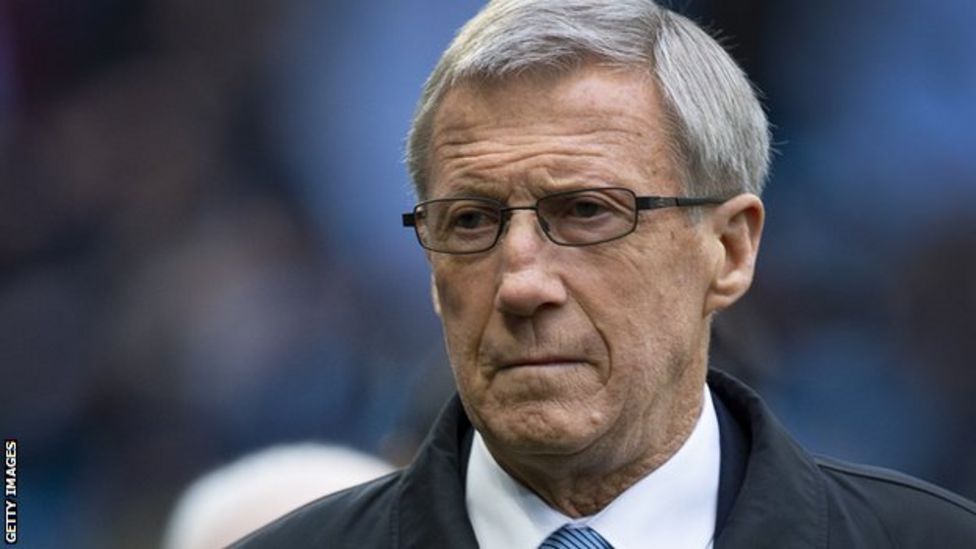 Colin Bell: Manchester City great dies aged 74 - BBC Sport