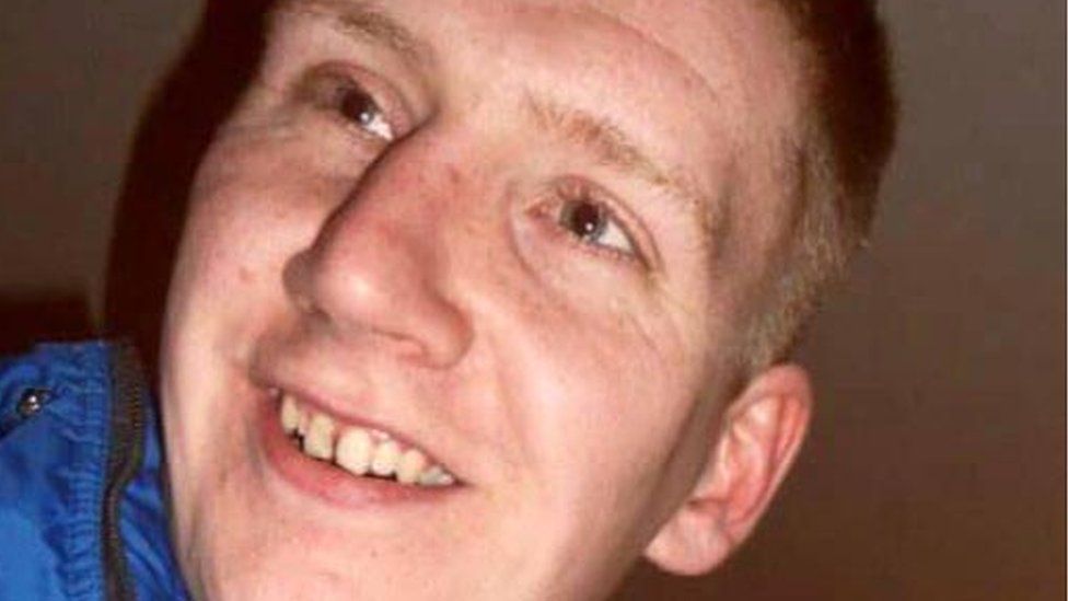 Family of Macduff fatal fire victim Daniel Reid 'devastated' - BBC News