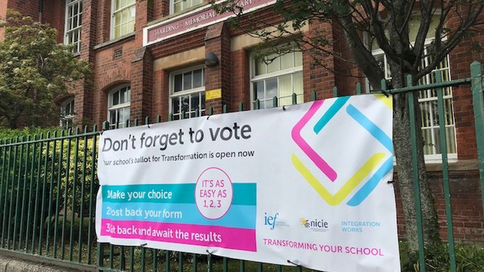 Harding Memorial Primary in east Belfast to be integrated - BBC News