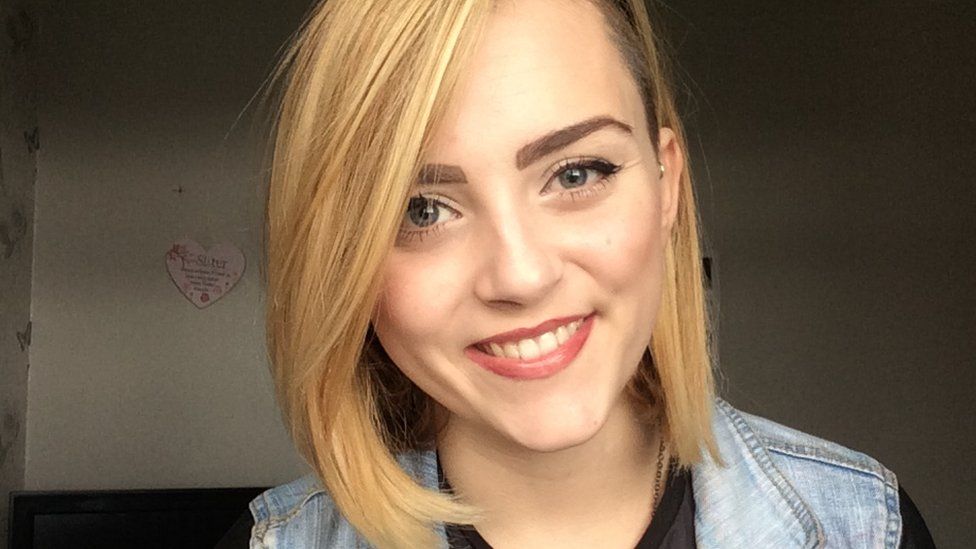 I tried to kill myself six times - I want you to know you're not alone - BBC News