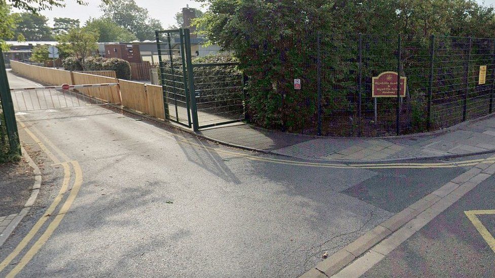 North East Lincolnshire: Fines to be issued for school dangerous ...