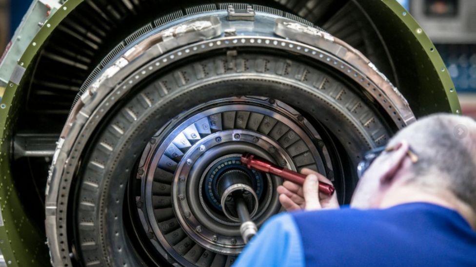 Engineering giant GKN sold to Melrose for £8bn - BBC News