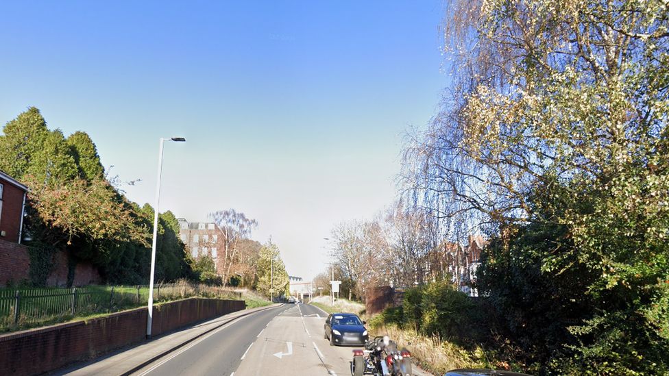 Exeter Western Way crash: Woman seriously injured - BBC News