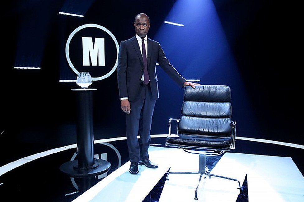 Mastermind: The man behind 50 years of glass trophies - BBC News