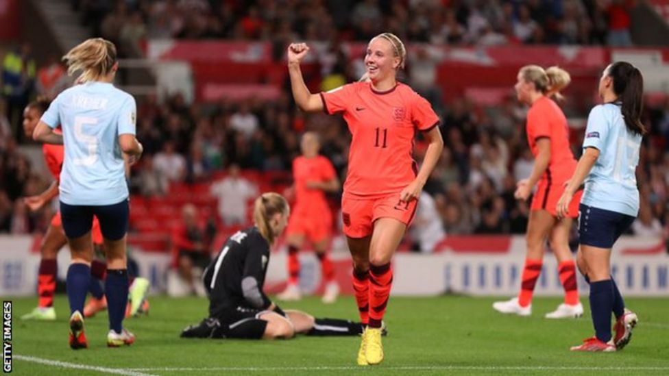 England 10-0 Luxembourg: Lionesses celebrate homecoming with easy ...