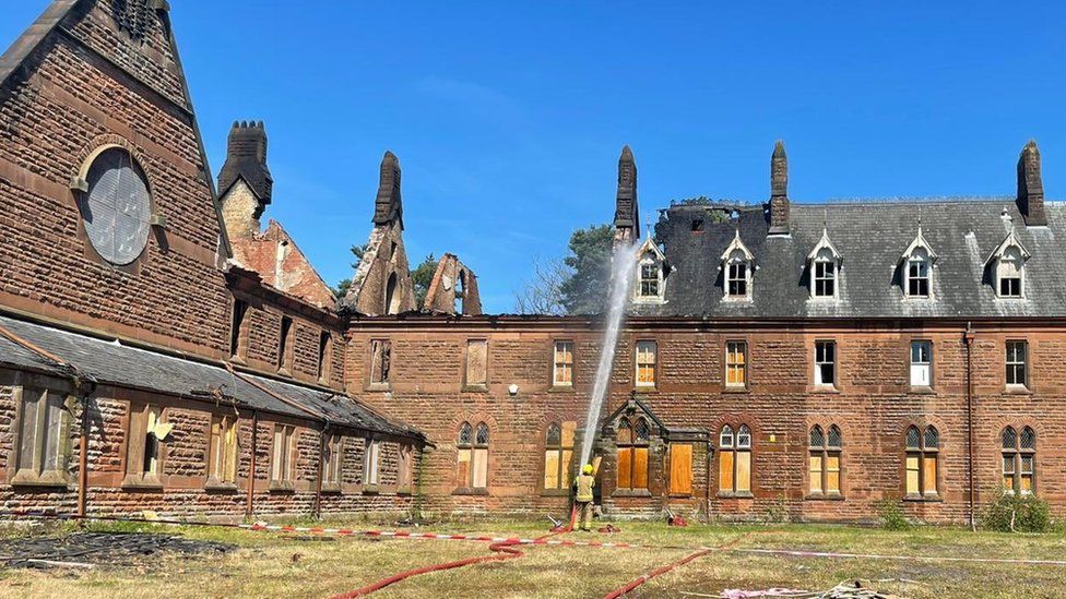 Safety warning after access attempt at fire-hit Dumfries convent - BBC News