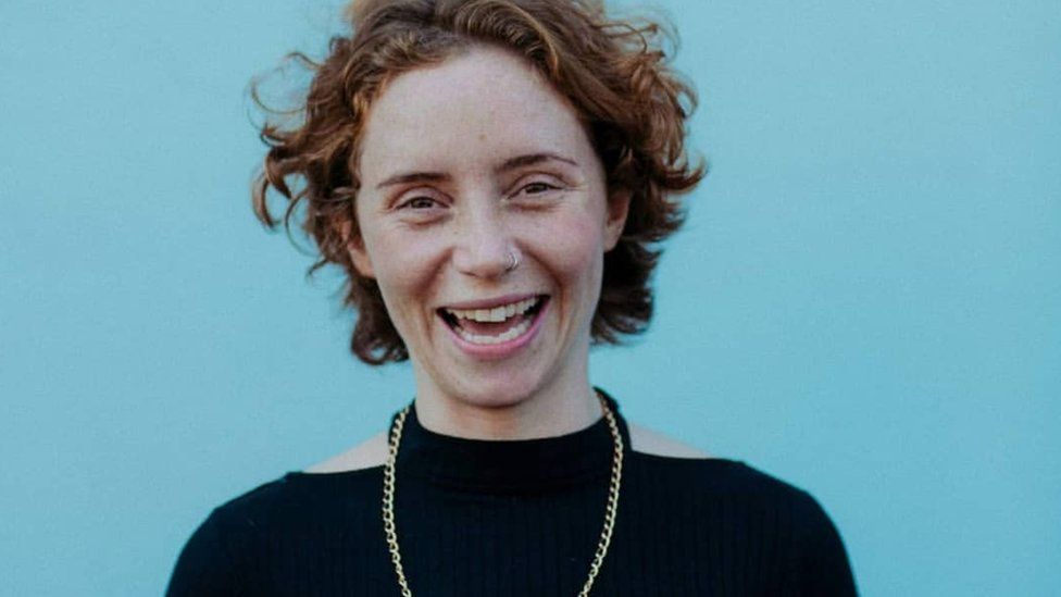 Northern Ireland theatre takes to the stage at New York festival - BBC News