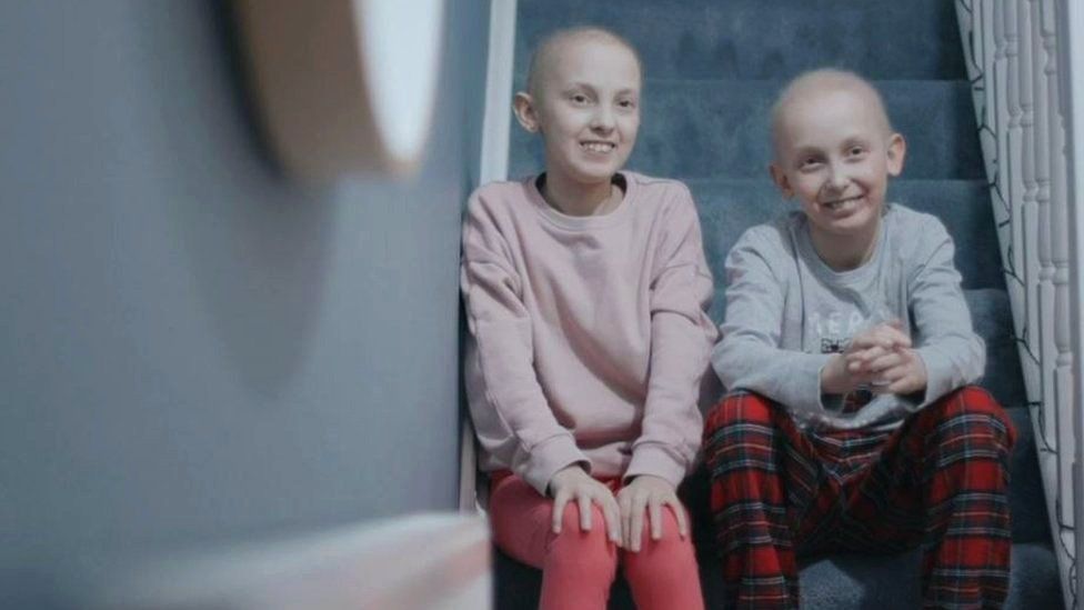 Parents' plea for donors as baby waits for heart transplant - BBC News