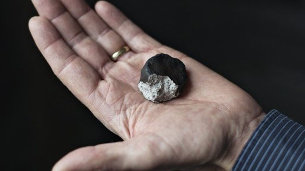 Did a meteorite kill a man in India? - BBC News