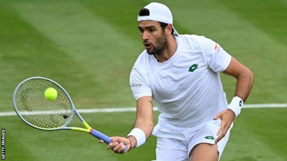 Wimbledon 2021: Nick Kyrgios and Matteo Berrettini win as Denis Shapovalov progresses - BBC Sport