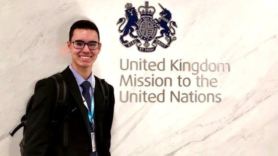 Covid student chaos: Paying £30k a year and begging security for food ...