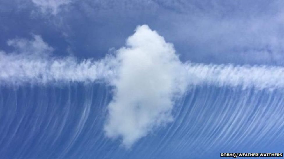 Cloud-busting: Altocumulus floccus with virga - BBC Weather