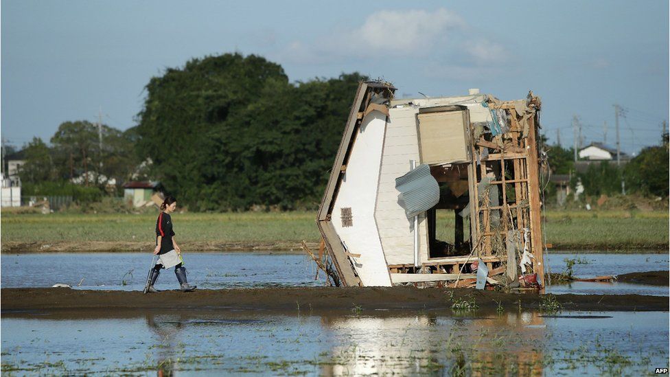 Japan flooding in pictures - BBC News