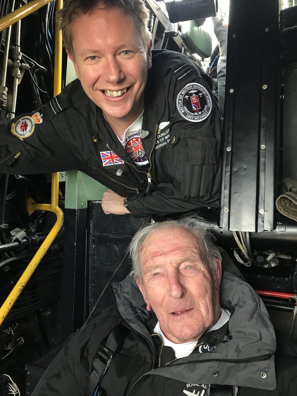 Dambuster flies over Derwent Valley in surprise Lancaster mission - BBC ...