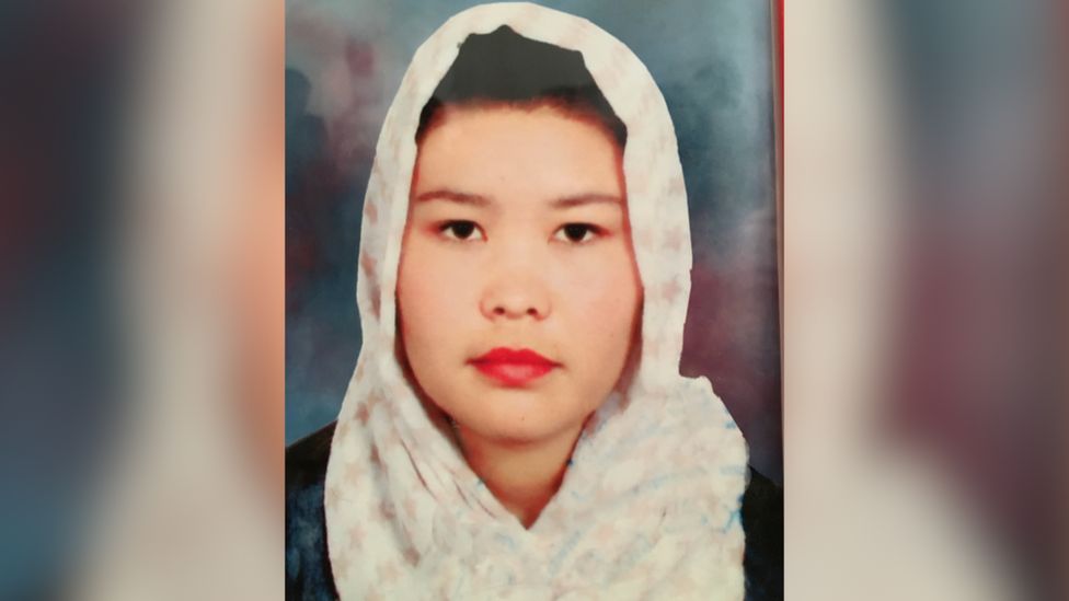 Afghan Shias in the firing line: 'IS wants to wipe us out' - BBC News