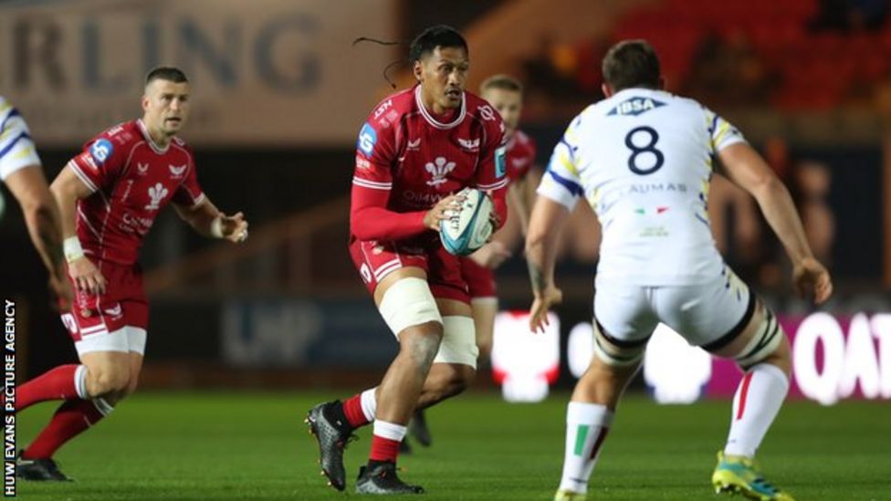 Sam Lousi: Scarlets forward banned for four weeks after Zebre sending ...
