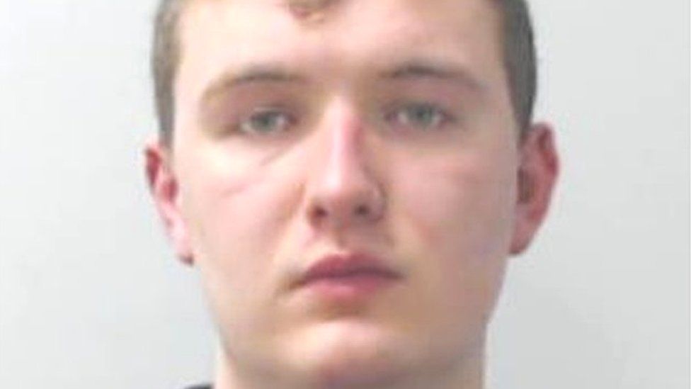 Student who abducted and raped woman in Aberdeen jailed - BBC News