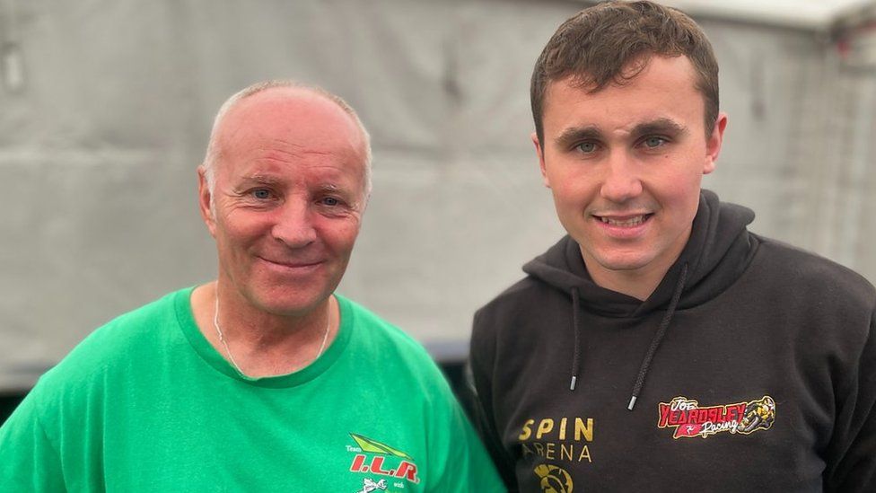 Manx Grand Prix: Event has its own heroes, historian says - BBC News