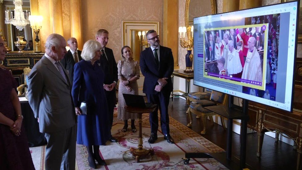 King enjoys 'most marvellous' record of Coronation - BBC News