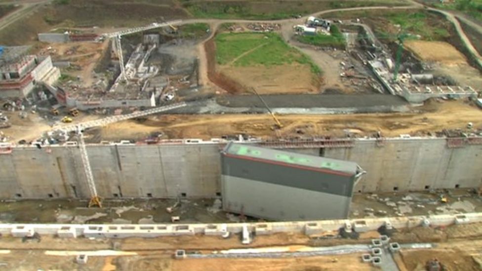 First voyage through expanded Panama canal - BBC News