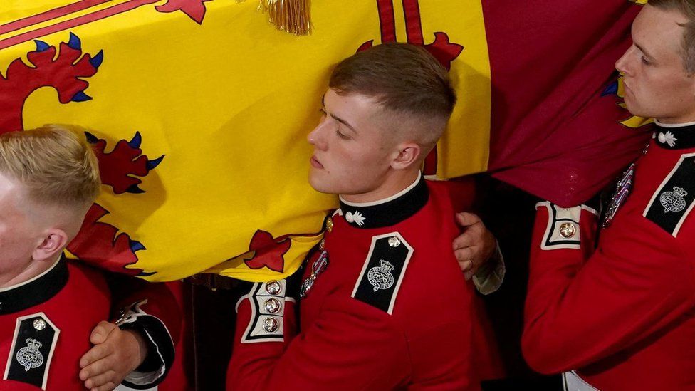 Pride expressed over military personnel at Queen's funeral - BBC News