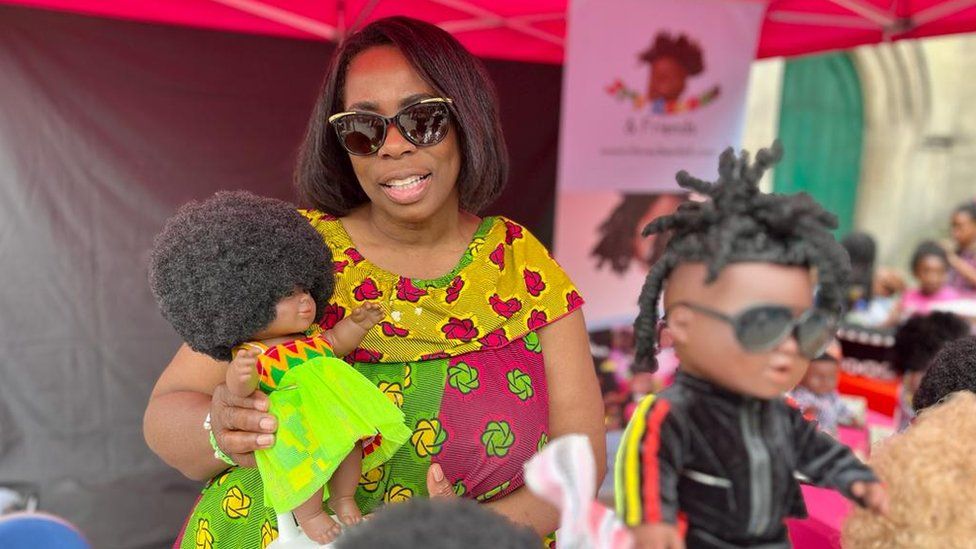 AfroFest Bristol: Hundreds celebrate Afro-Caribbean cultures - BBC News