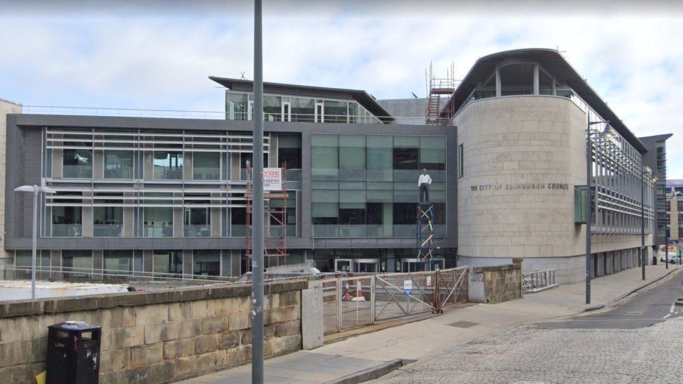 Vulnerable children in Edinburgh failed, probe finds - BBC News