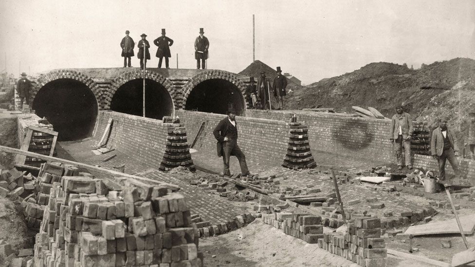 Burry Inlet sewage European court case looms - BBC News