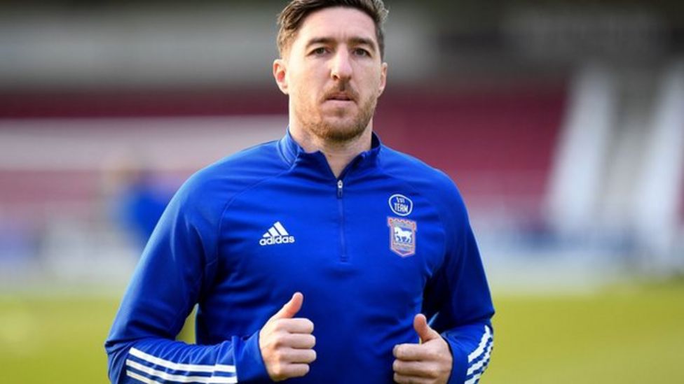 Stephen Ward: Walsall sign ex-Wolves, Stoke and Burnley left-back on ...