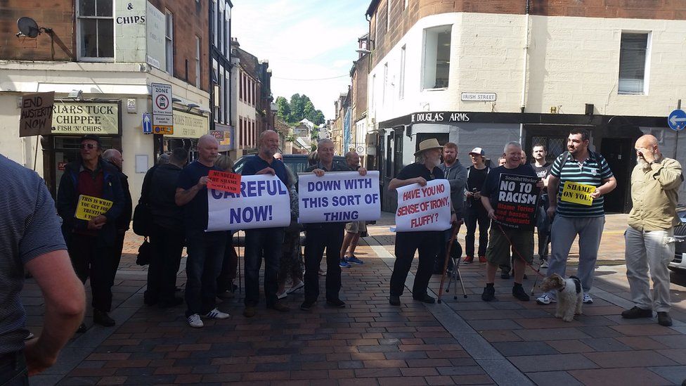 Scottish secretary cleared of breaking ministerial code - BBC News