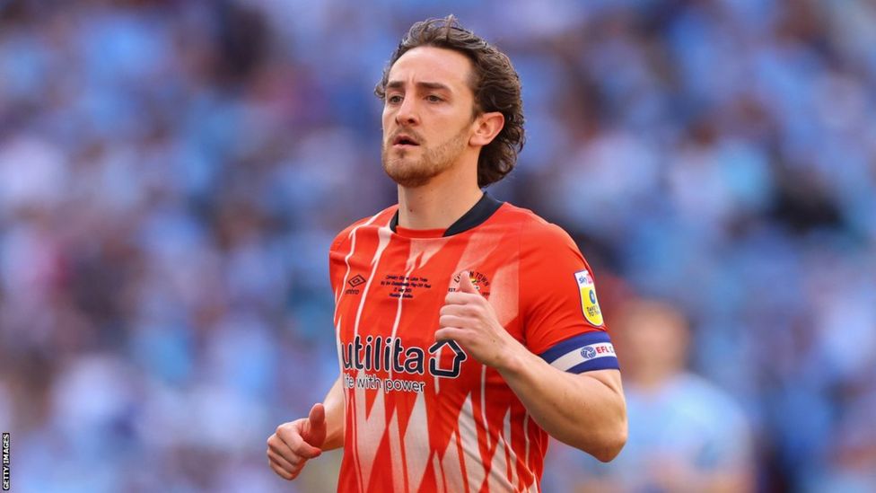 Tom Lockyer: Luton Town captain still in hospital after collapse in ...