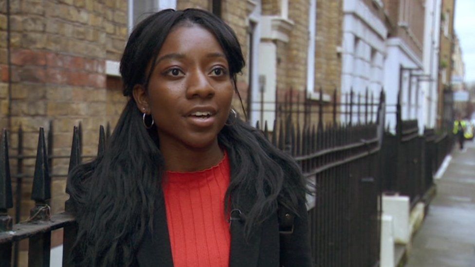 Labour party member apologises for 'racist' horse whip comment - BBC News