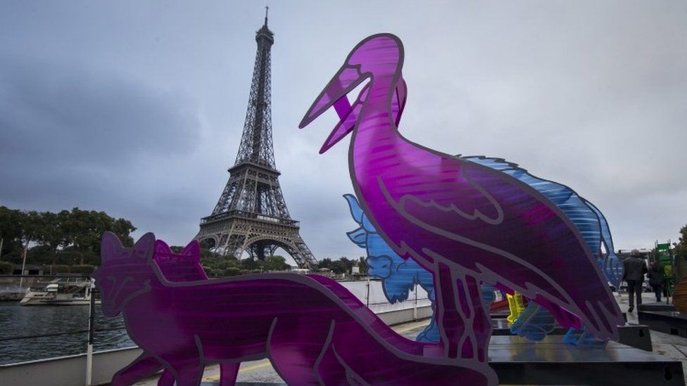 French climate change leaves top weatherman out in cold - BBC News