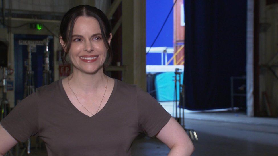 Martin Compston: 'Scotland's Justin Bieber' leads cast of The Rig - BBC ...