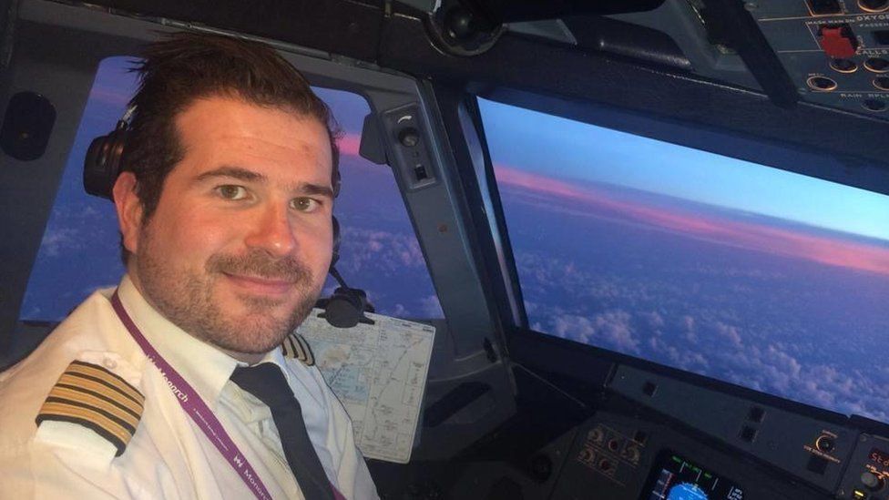 Storm hero captain becomes Ilkeston funeral director - BBC News