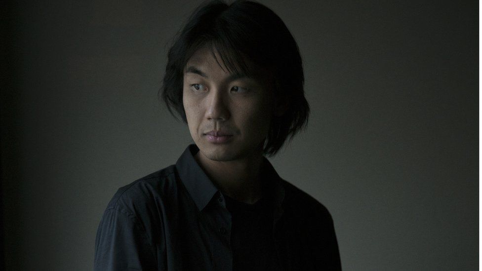 Canadian reporter Ed Ou barred from entering US - BBC News