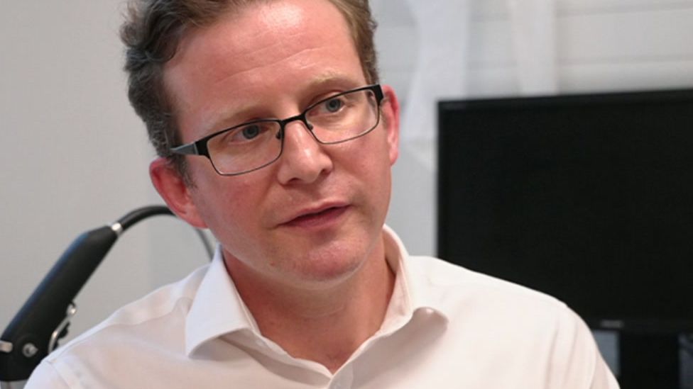 Tonsil removal in adults is effective - Newcastle University study ...