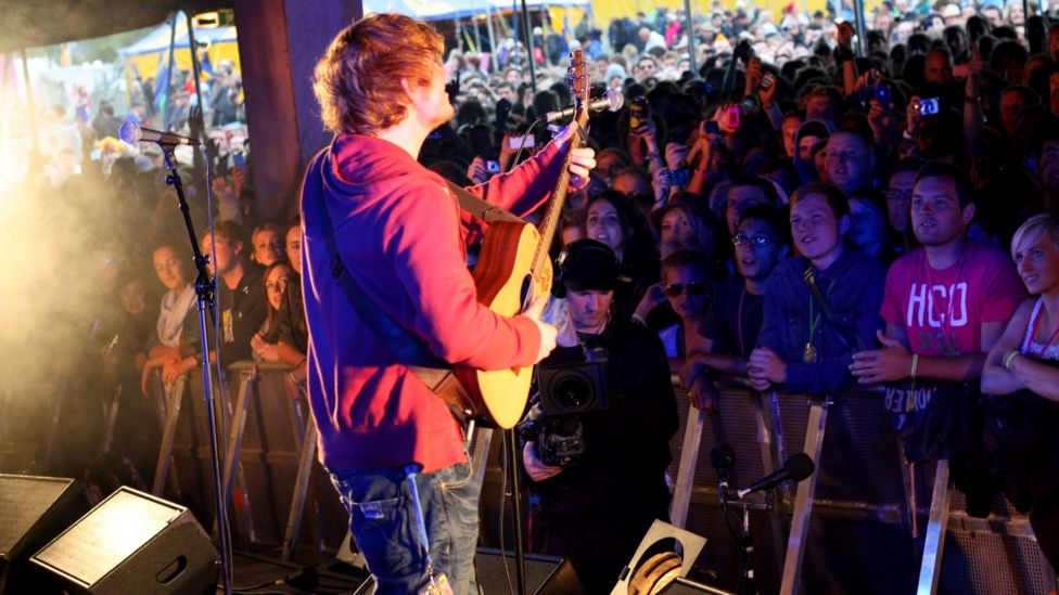 Glastonbury Festival: Devon band to play BBC Introducing stage - BBC News