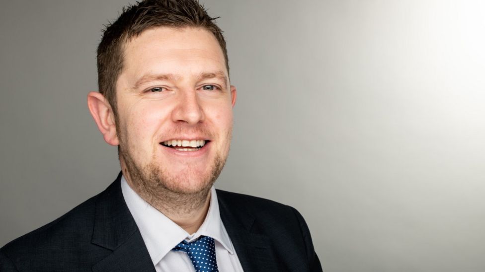 City of Wolverhampton College steps out from shadow of scrutiny - BBC News